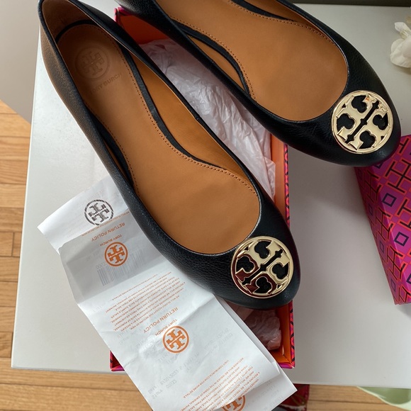 Tory Burch | Shoes | Tory Burch Chelsea Ballet Flat Tumbled Leather ...